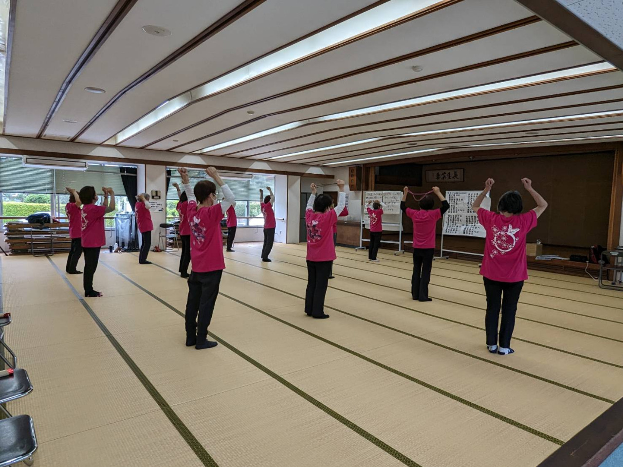 東区老人福祉センター「東香園」教室の練習風景です！ | 団体紹介 | 福岡市民の祭り 博多どんたく港まつり モバイルどんたく（モバどん）